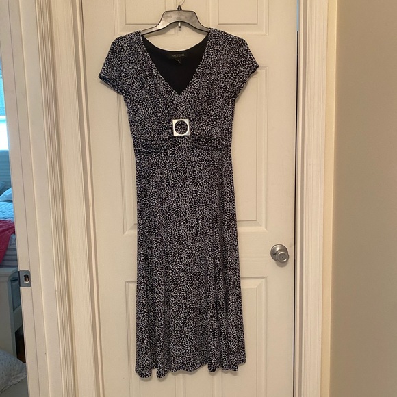 Perceptions | Dresses | Perceptions New York Navy Bluewhite Dress ...